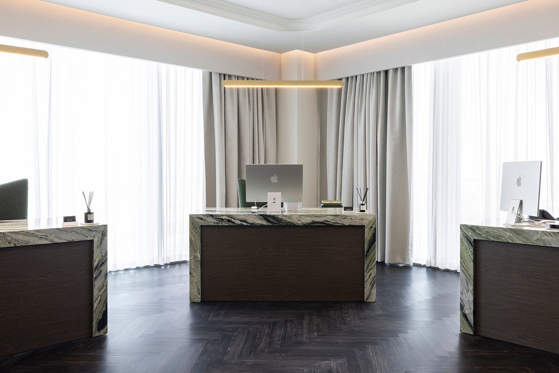 Strada Office Portfolio – HM Homes Interiors